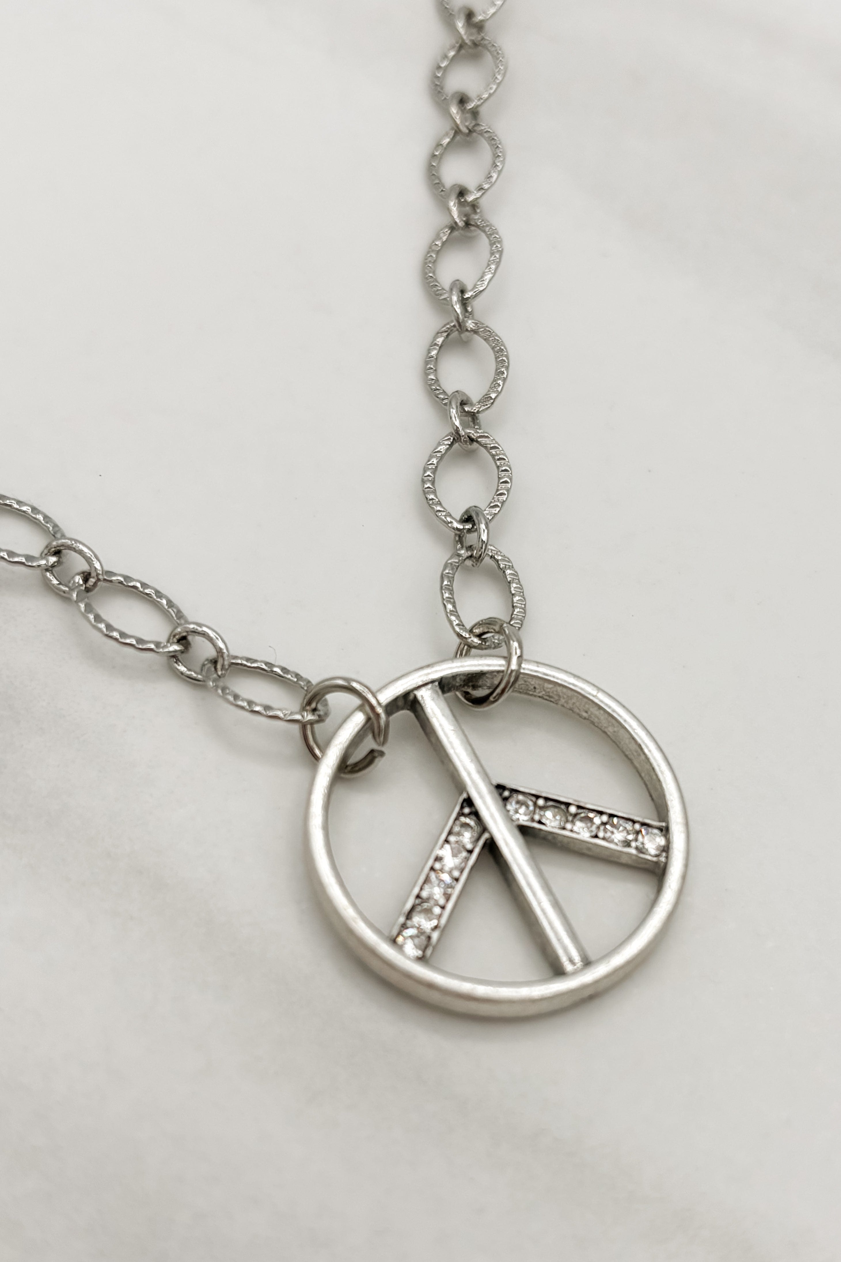 Etched Cable Chain with Embellished Peace Pendant Necklace – jfybrand